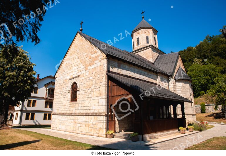 Manastir Moštanica - preuzmite fotografiju | Foto Baza