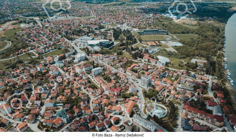 Brčko iz ptičije perspektive - preuzmite fotografiju | Foto Baza