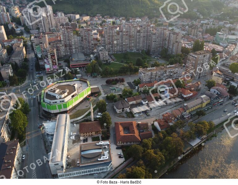 Centar Zenice iz zraka - preuzmite fotografiju | Foto Baza