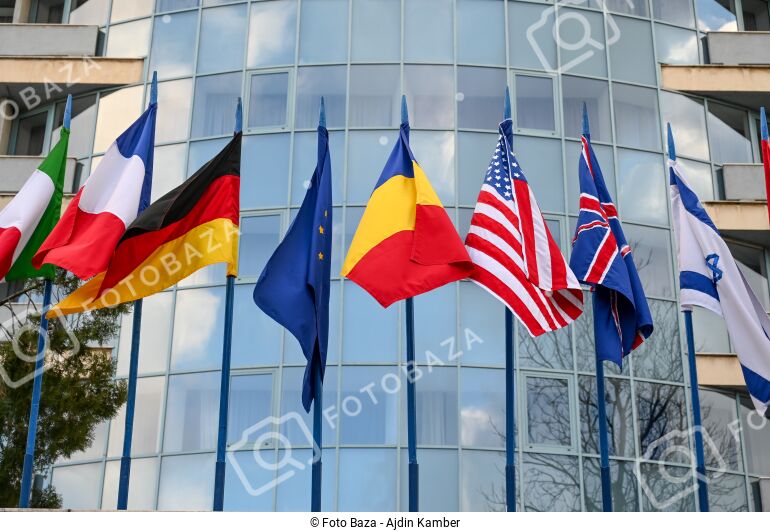 Zastave svijeta - preuzmite fotografiju | Foto Baza