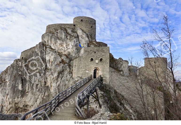 Srebrenik - preuzmite fotografiju | Foto Baza