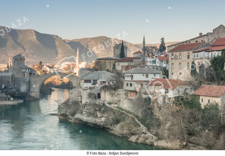 Old Bridge in Mostar - preuzmite fotografiju | Foto Baza