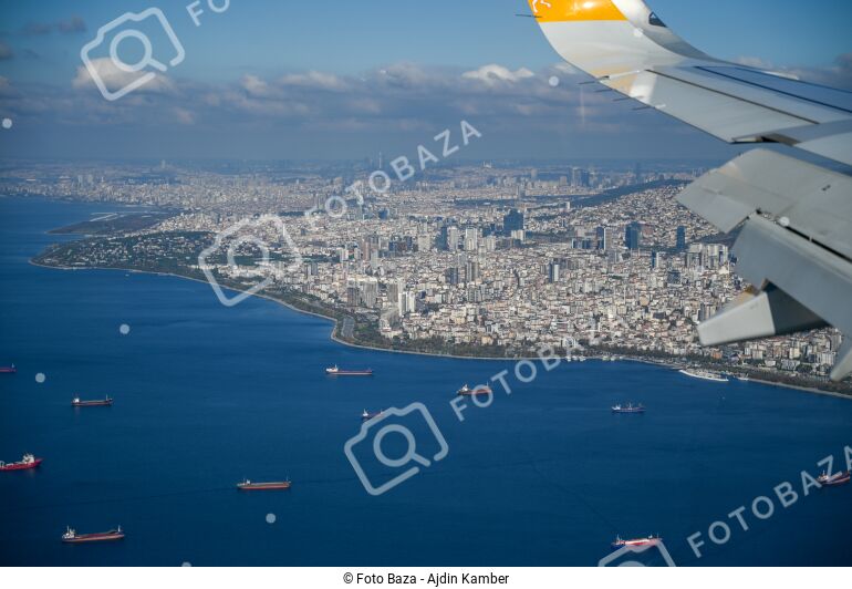 Istanbul, Turska, panoramski pogled na grad. - preuzmite fotografiju ...