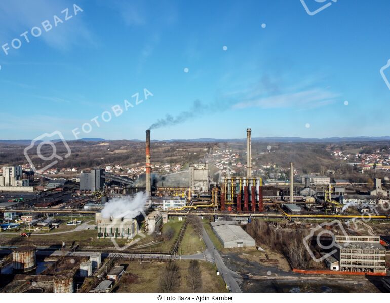 Industrijski dimnjaci - preuzmite fotografiju | Foto Baza