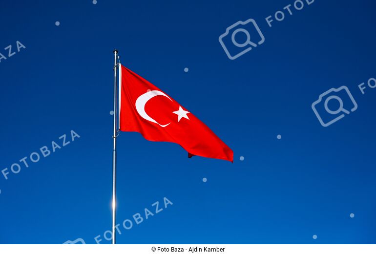 Državna zastava Turske. - preuzmite fotografiju | Foto Baza